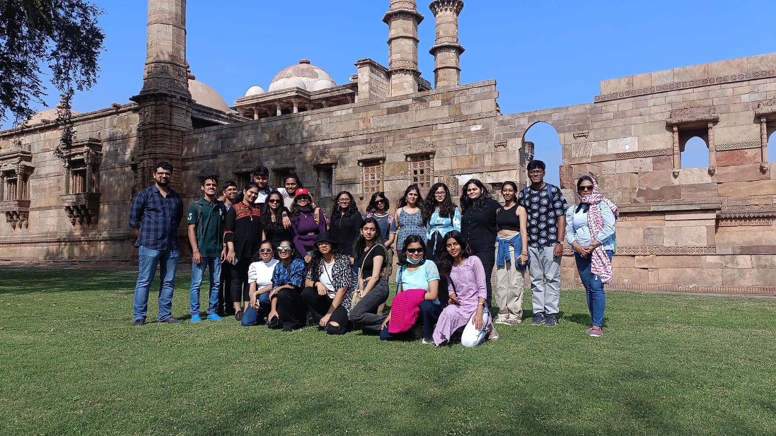 FY Immersion to Baroda: An insightful learning experience – News ...