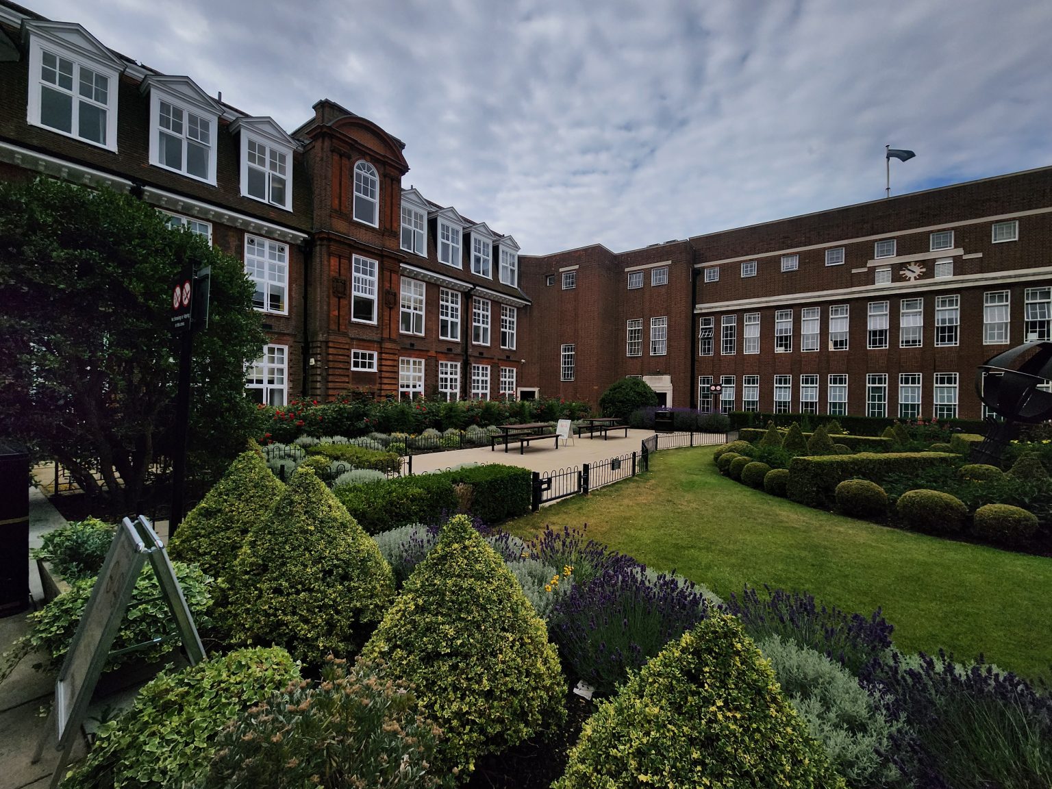 ATLAS Students’ Global Immersion Experience at Regents University ...