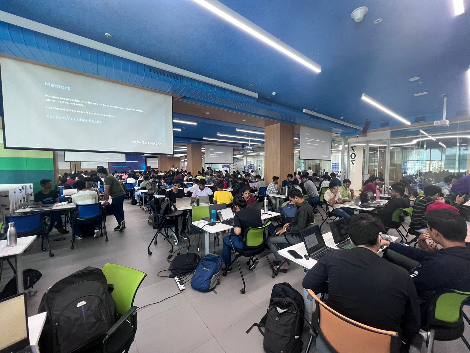 Innovating the Future: A Glimpse into the Mumbai Hacks Winter Edition at ATLAS – ATLAS SkillTech ...
